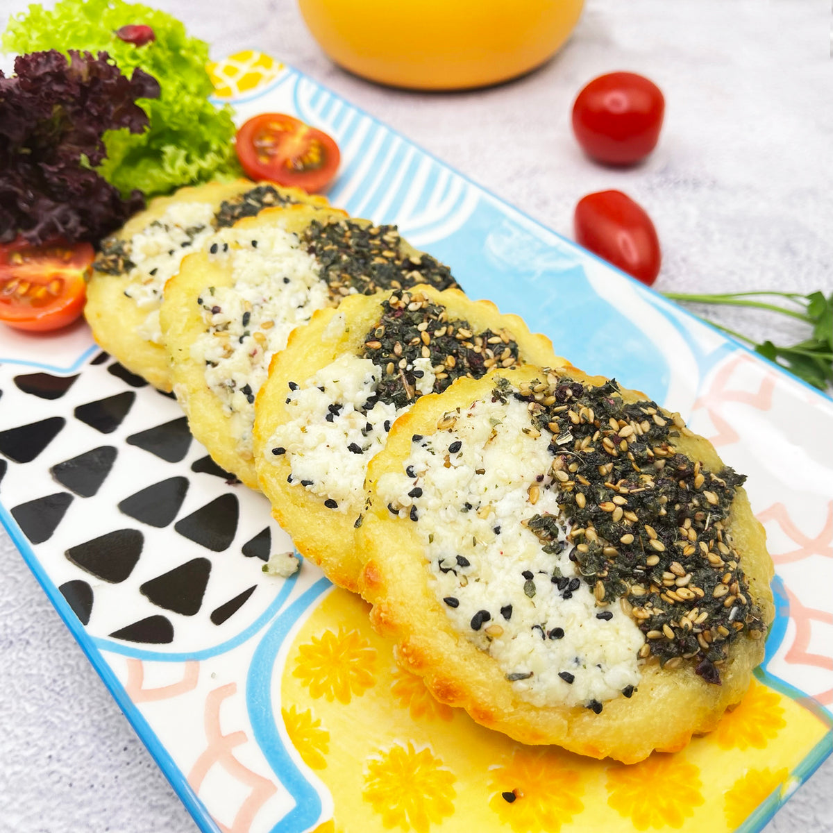 Mini Gluten Free Keto Zaatar & Cheese Manakeesh (4 pieces) – Mom it ...