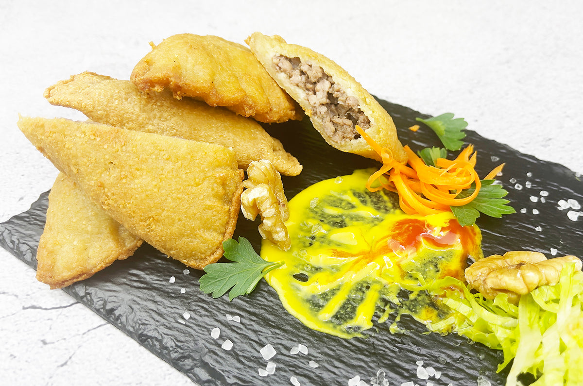 Keto Meat Sambousa (4 pieces) - سمبوسة لحمة – Mom it KeTo Go